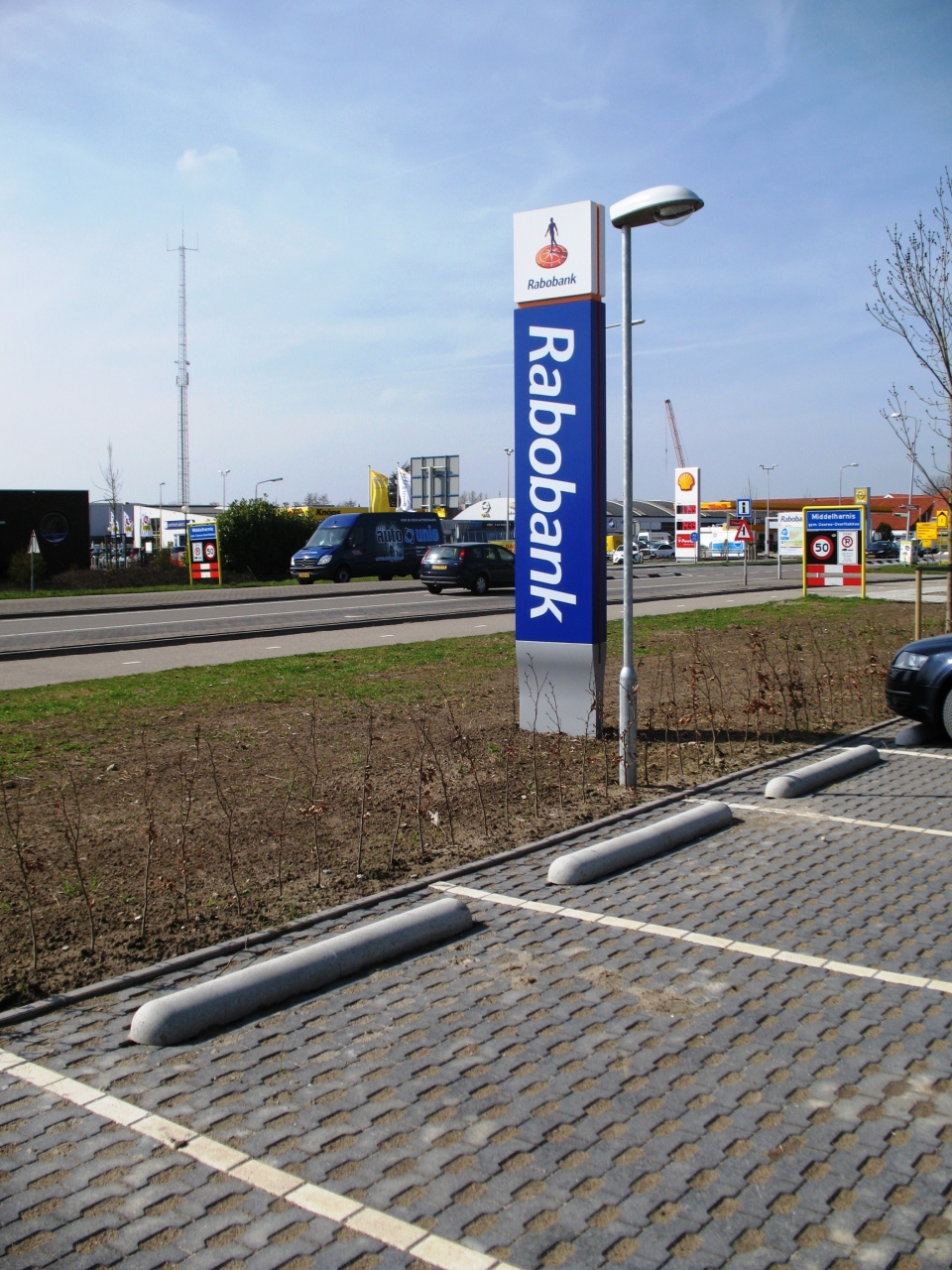 LEVERANCIER VOOR WEG- EN WATERBOUW